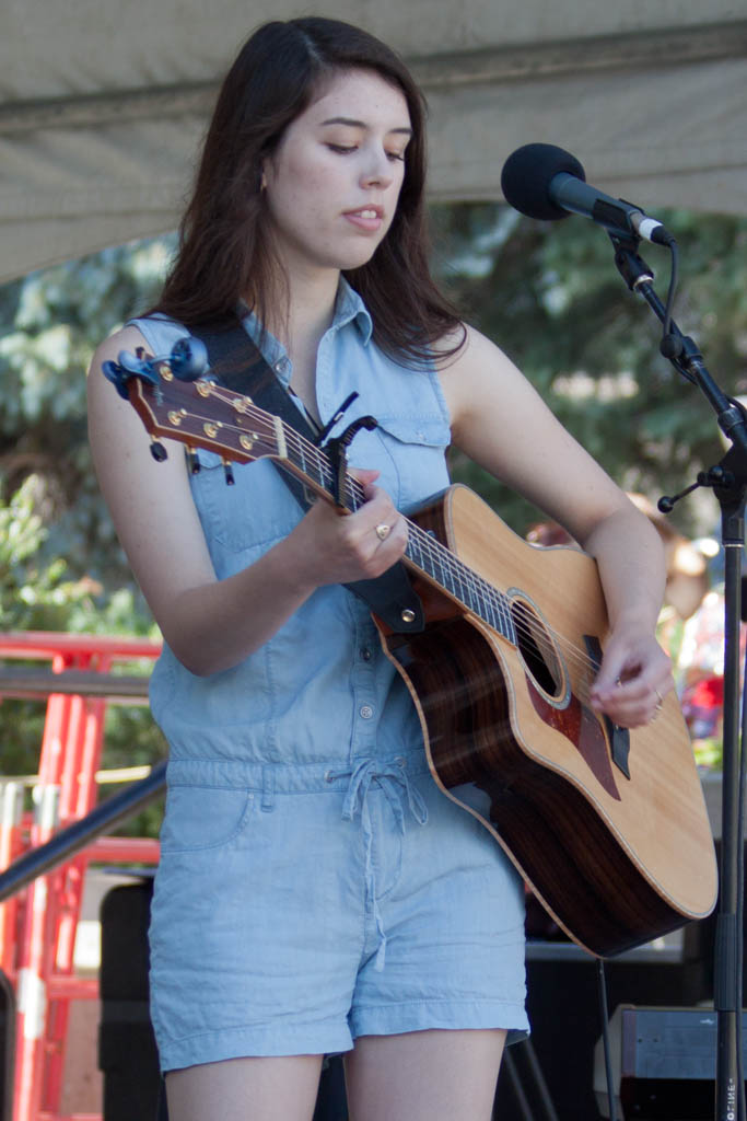 Olivia Wik Bio By Robert Thivierge